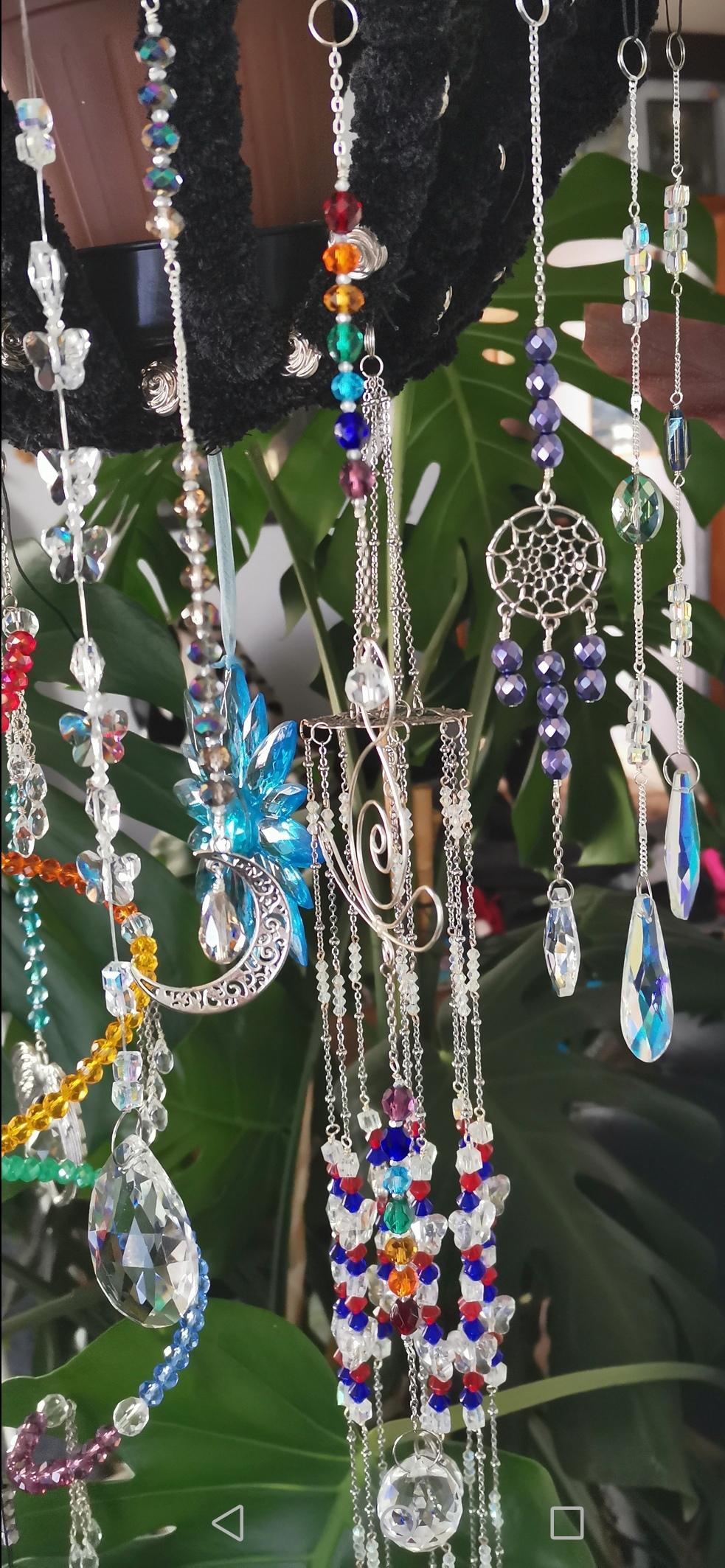 Suncatchers & Hangers – Crystal Jewels NZ